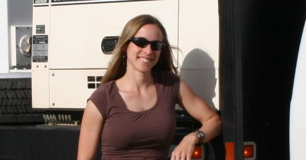 Professor Jana Houser featured in a Salon story on storm chasing ...